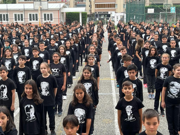 Öğrenciler Cumhuriyetin 100. yılını coşkuyla kutluyor - Son Dakika ...