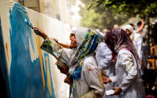 Gazze'de 'Gençlerin acısı' temalı resim çizildi - Son Dakika Haberleri