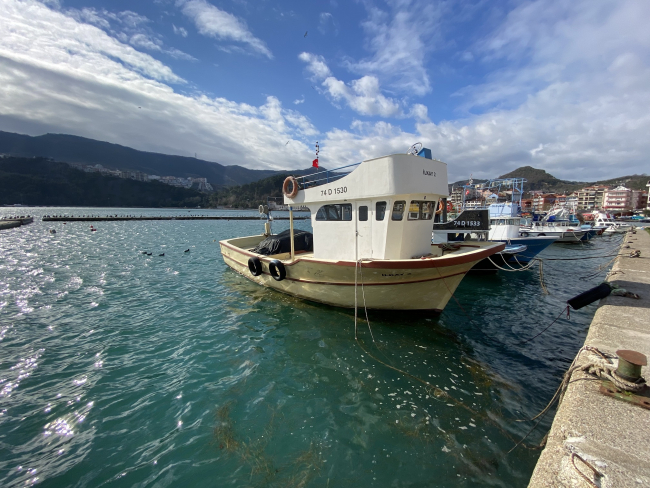 Batı Karadeniz'de fırtına: Dalga boyu 5 metreyi aştı - Son Dakika Haberleri