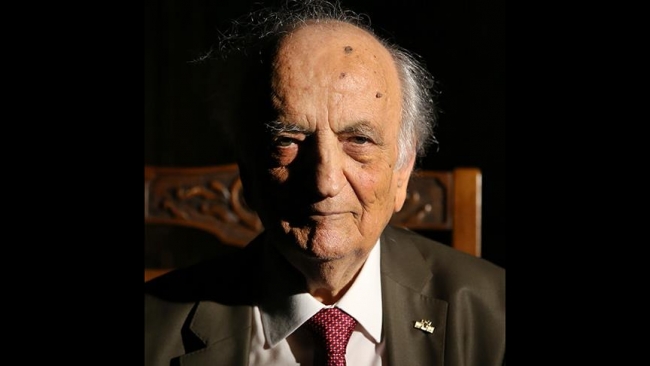 ÜNLÜ TARİHÇİ FUAT SEZGİN HAYATINI KAYBETTİ - Son Dakika Haberleri ÜNLÜ TARİHÇİ FUAT SEZGİN HAYATINI KAYBETTİ - Son Dakika Haberleri