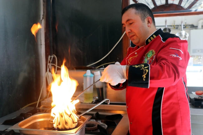 GÖRSELLİĞİ VE LEZZETİYLE 'TOPUZ KEBABI' - Son Dakika Haberleri